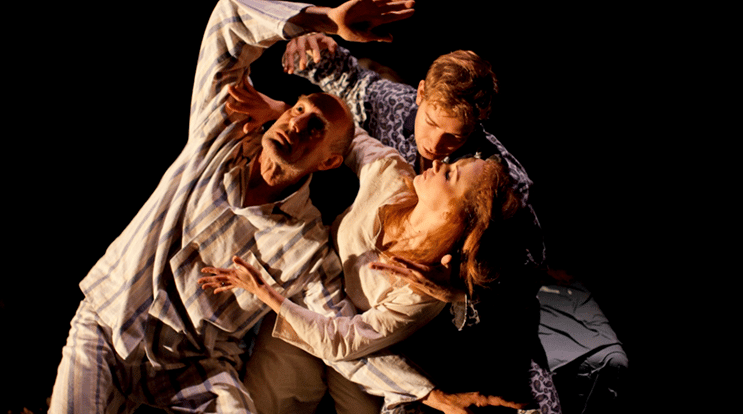 About | Digital Theatre+